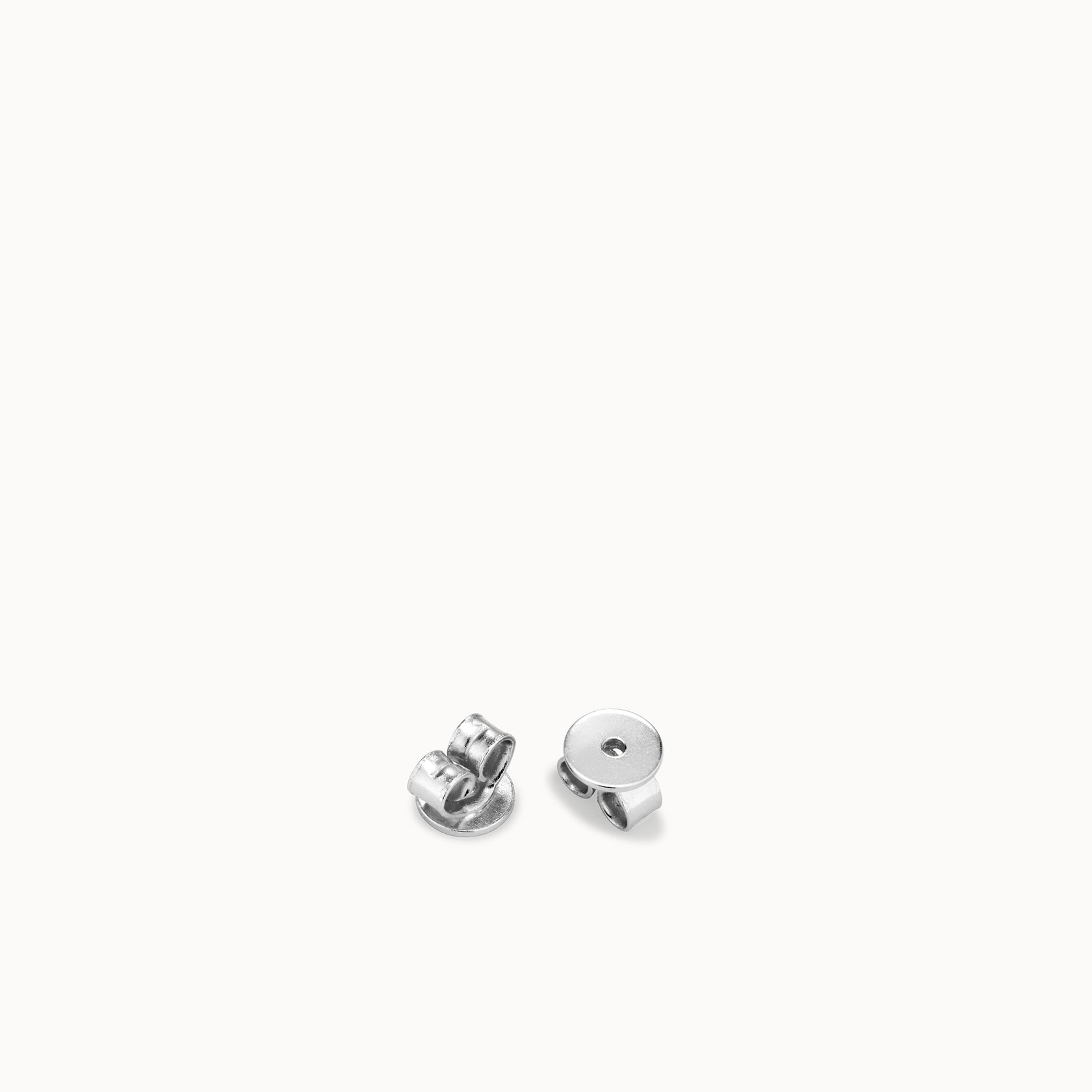 Bezel Basic Studs 4mm & Rowan, Inc.
